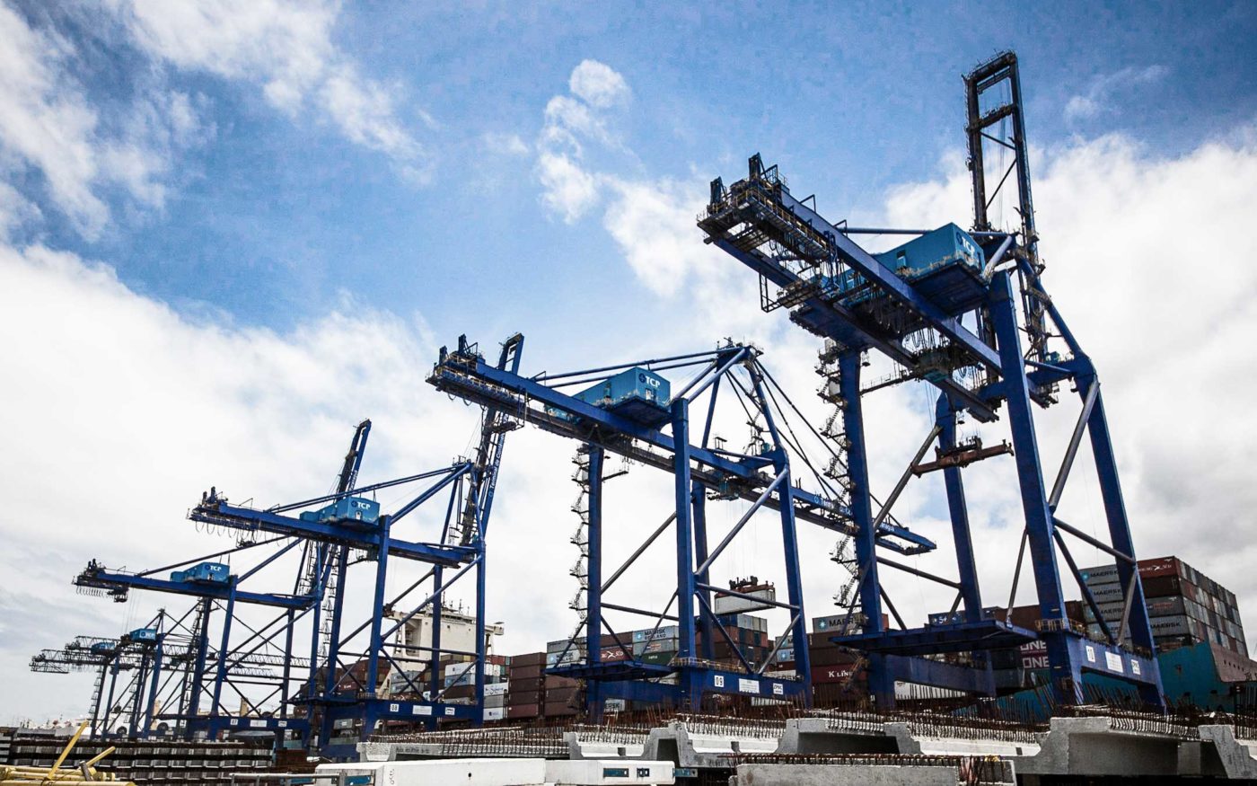 Port construction photography of Paranaguá-Brazil port 2017